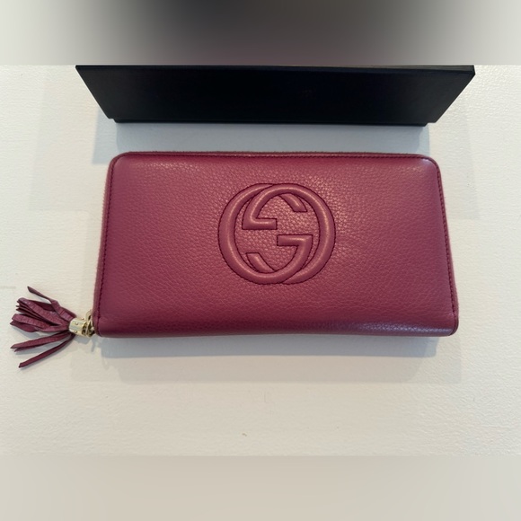 Gucci | Bags | Gucci Interlocking Gg Logo Leather Continental Wallet ...